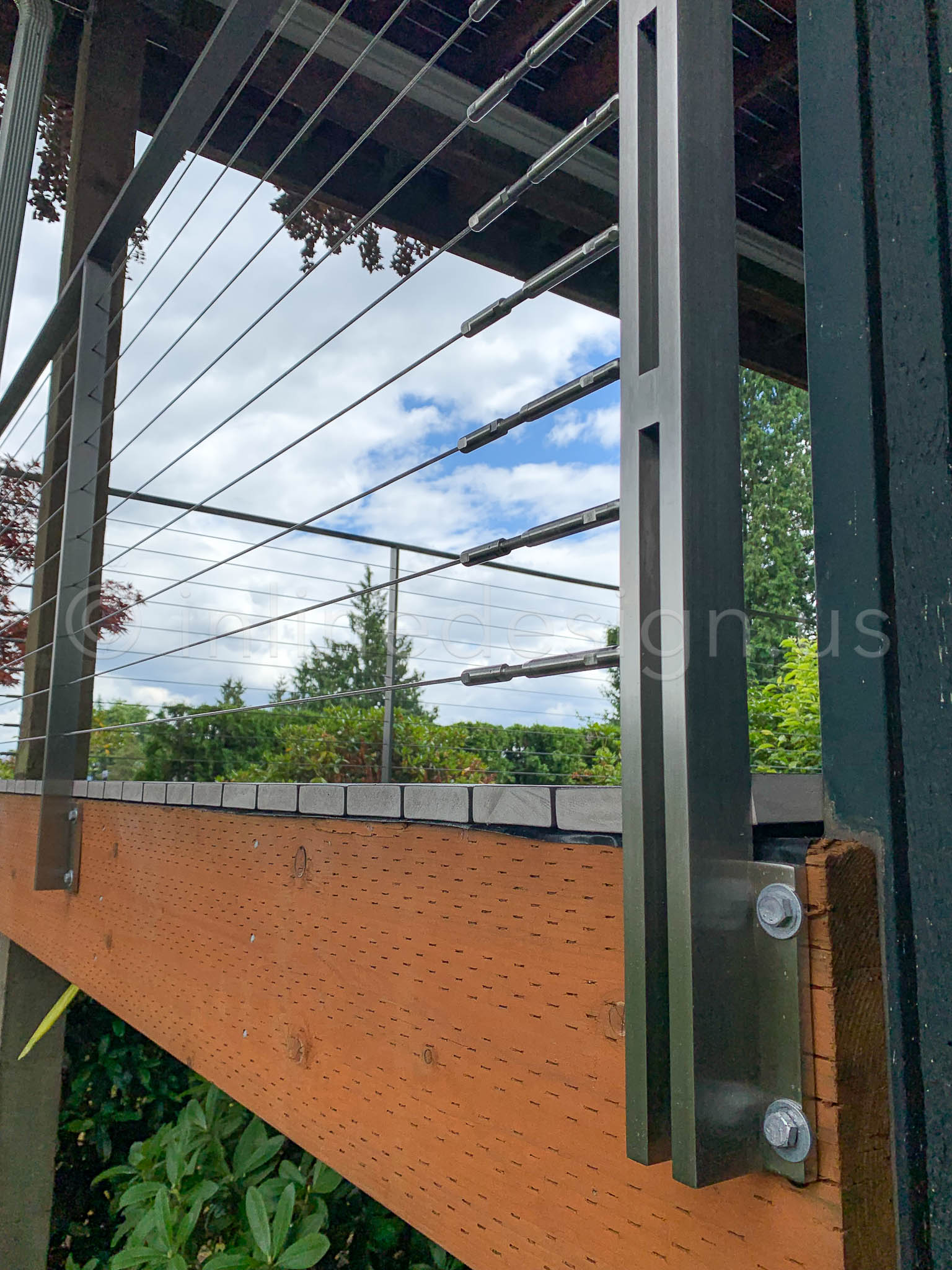 C.Y.’s Use of Cable Railing in WA – Inline Design